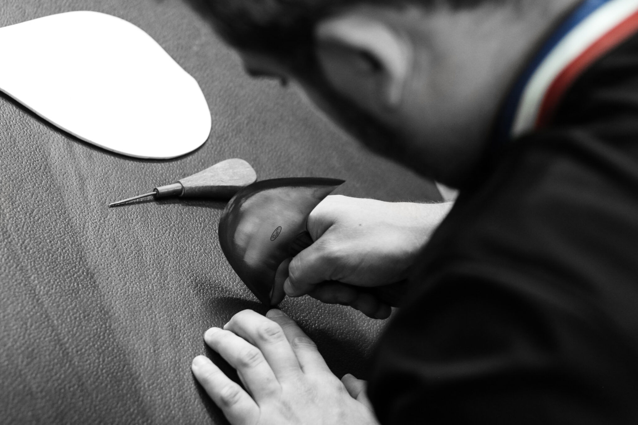 La réalisation d’une selle sur mesure 💎 - Macel Sellier